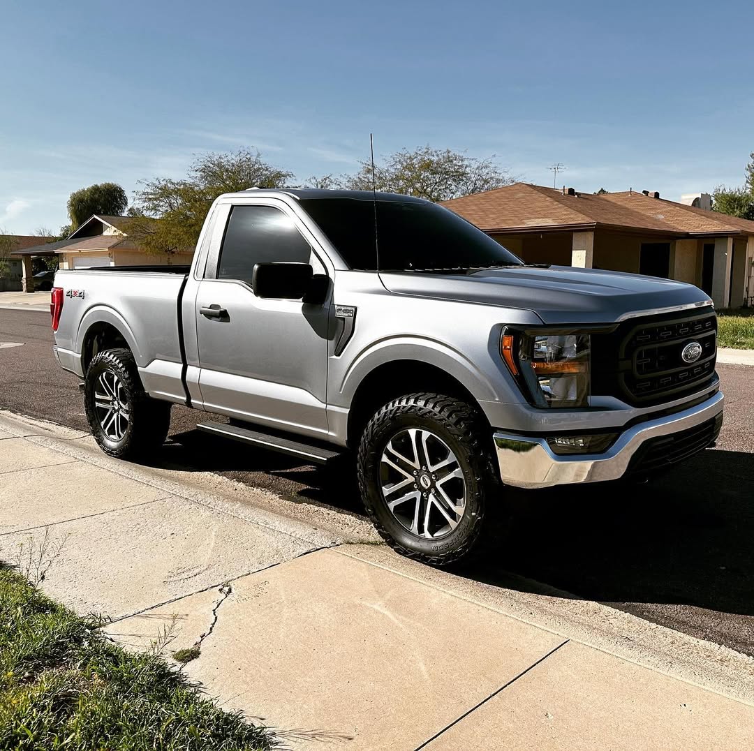 75 Cool Names for Silver Trucks and SUVs